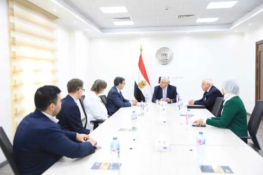 وزير التعليم العالي يشهد توقيع خطاب نوايا بين جامعة المستقبل وجامعة إيست إنجليا البريطانية Nni مصر